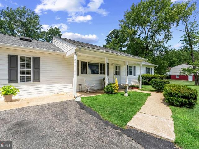 4915 Quade Circle