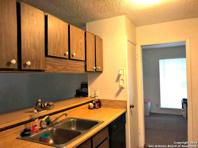 4915 Sierra Madre Dr