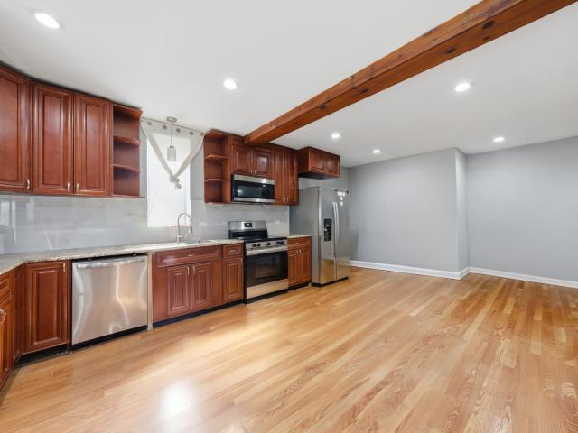 4915 W 30th Street
