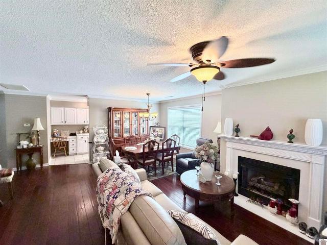 4915 W Towne Drive