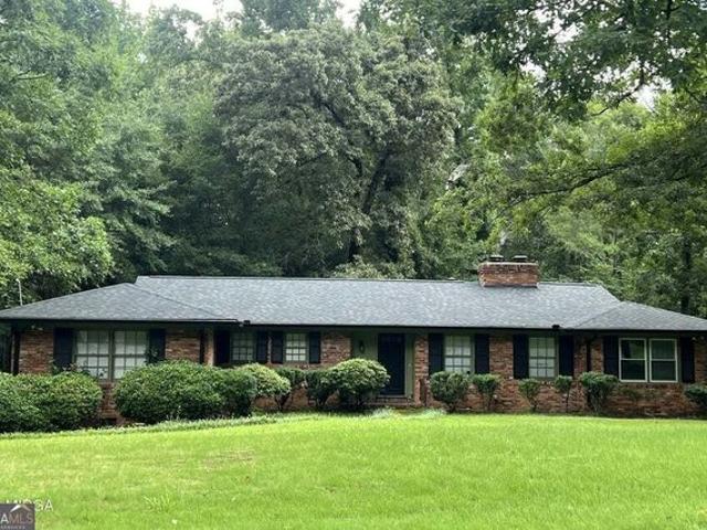 4915 Wesleyan Dr, Macon, GA 31210