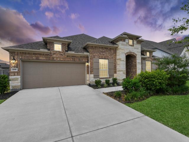 4916 Autumn Hills Trail