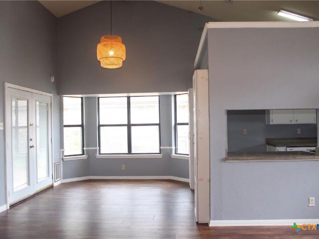 4916 Glass Mountain Drive