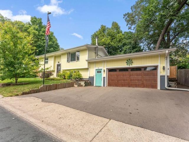 4916 Hanover Rd, Mound, MN 55364
