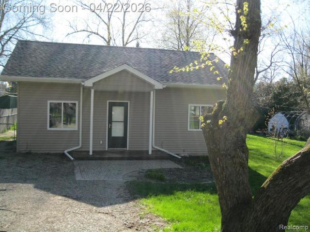 4916 Hillock