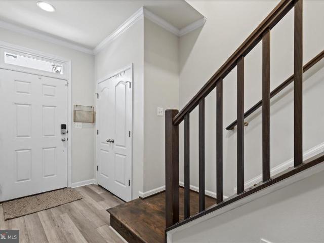 4916 Vista Glen Lane