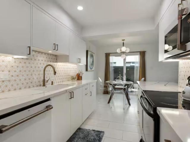 4917 N 73rd Street # Apt 15