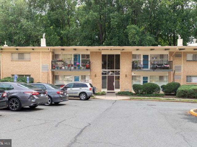 4917 Americana Dr Apt 106, Annandale, VA 22003