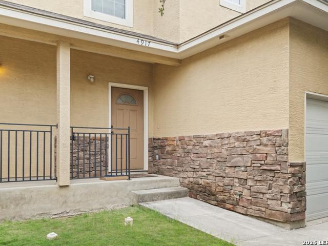 4917 Appleseed Court