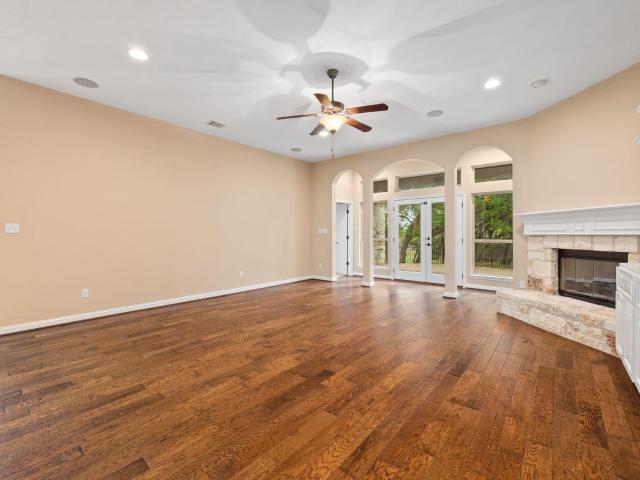 4917 Pyrenees Pass