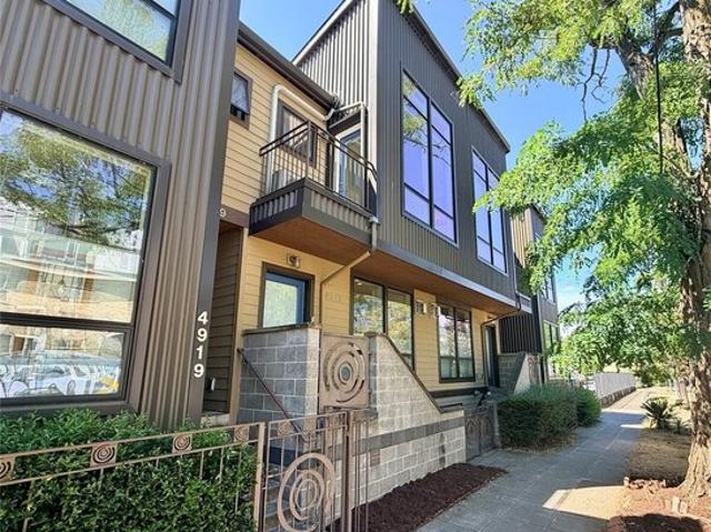 4917 39th Ave S, Seattle, WA 98118