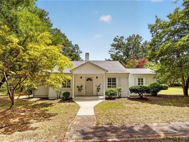 4918 Old Way Rd, Browns Summit, NC 27214