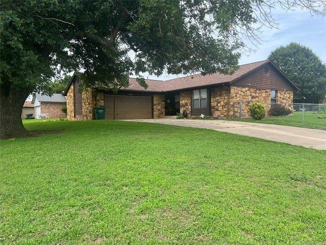 4919 Nassau Ave, Sand Springs, OK 74063