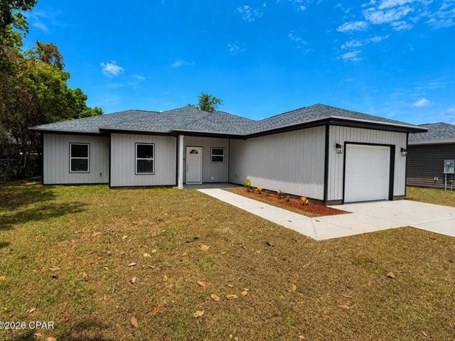 4919 E 2nd St, Panama City, FL 32404