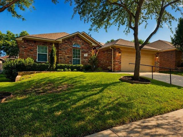 4919 Saddlehorn Dr, Arlington, TX 76017