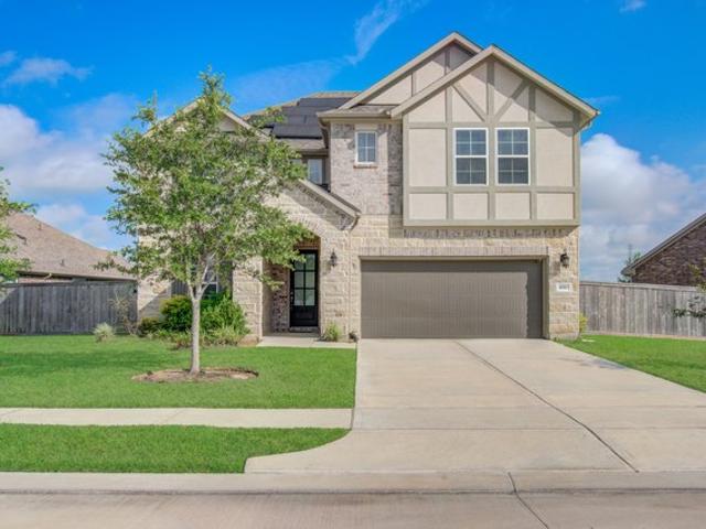4910 Magnolia Springs Dr, Pearland, TX 77584