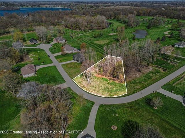 4910 Old Silo Dr, Pleasant Lake, MI 49272