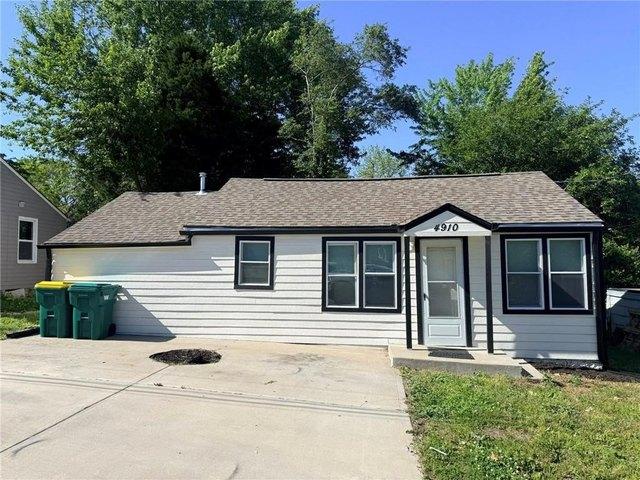 4910 Blue Ln, Kansas City, KS 66104