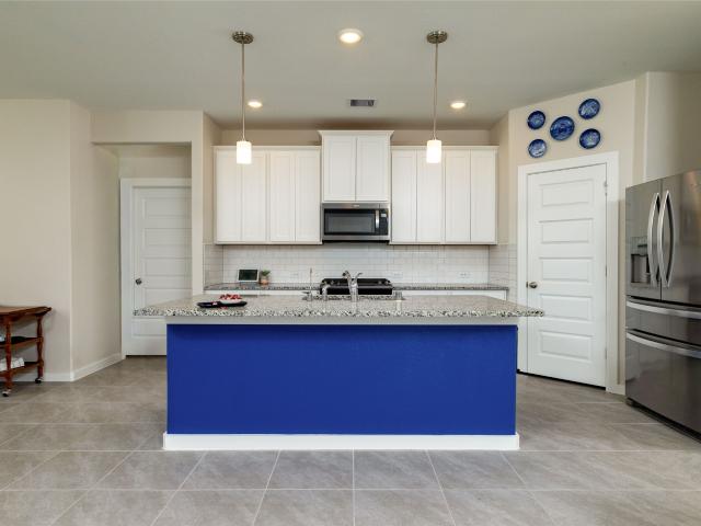 4910 Bottlebrush Drive