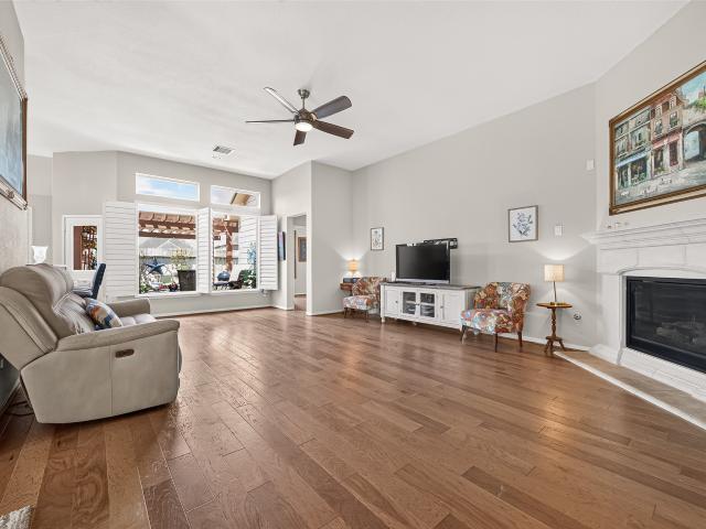 4910 Culver Lane