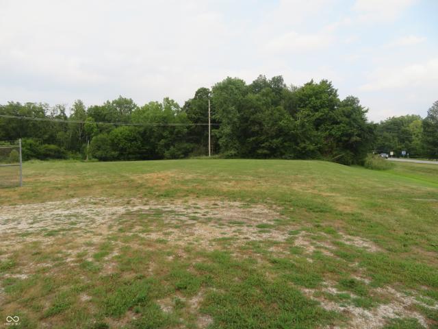 4910 E Hwy 136
