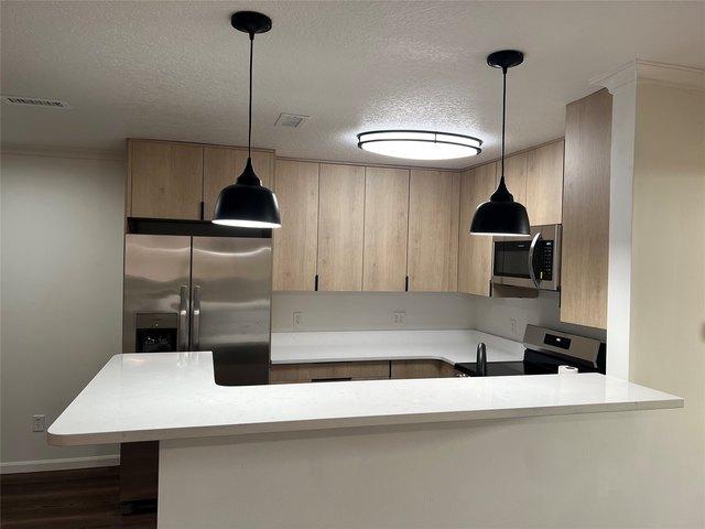 4910 Pleasant St Unit 2, West Des Moines, IA 50266