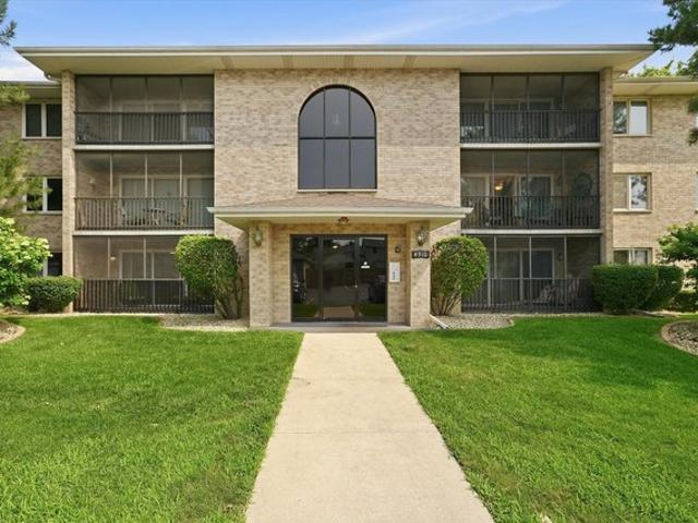 4910 th Ct Apt 101, Crestwood, IL 60418