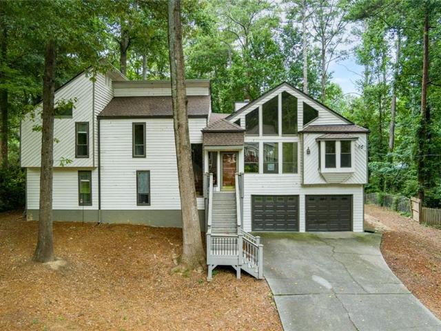 4910 Tremont Drive NE
