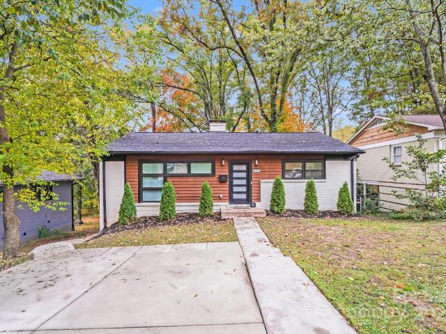 4910 Valley Stream Rd, Charlotte, NC 28209 | MLS #4312