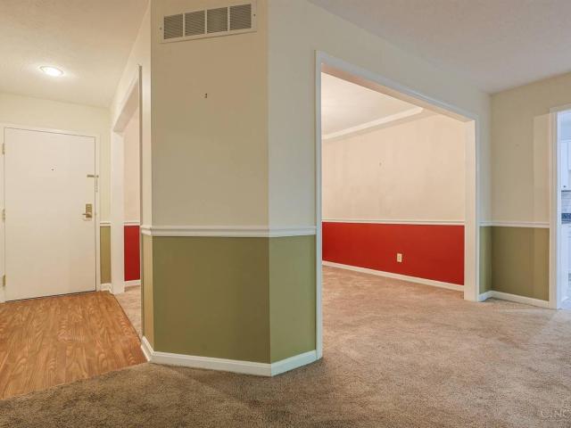 4911 N Arbor Woods Court