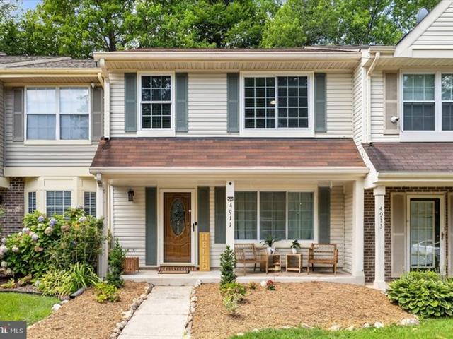 4911 Backwater Ct, Dumfries, VA 22025