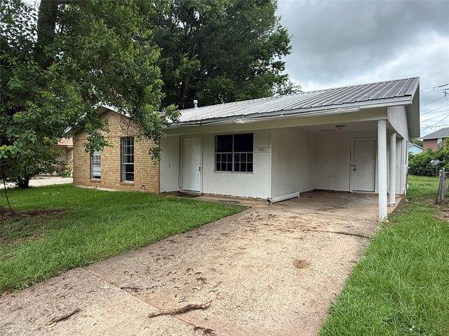 4911 Dahlia Dr, Bossier City, LA 71111