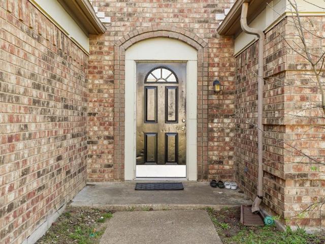 4911 Hibiscus Drive