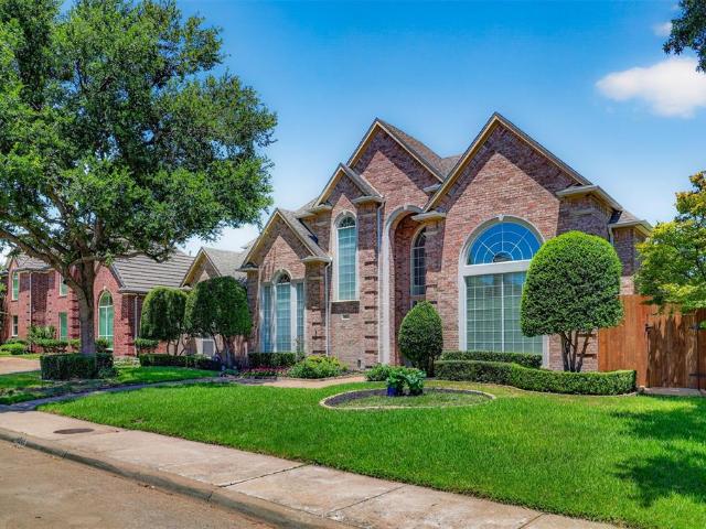 4911 Holly Tree Drive