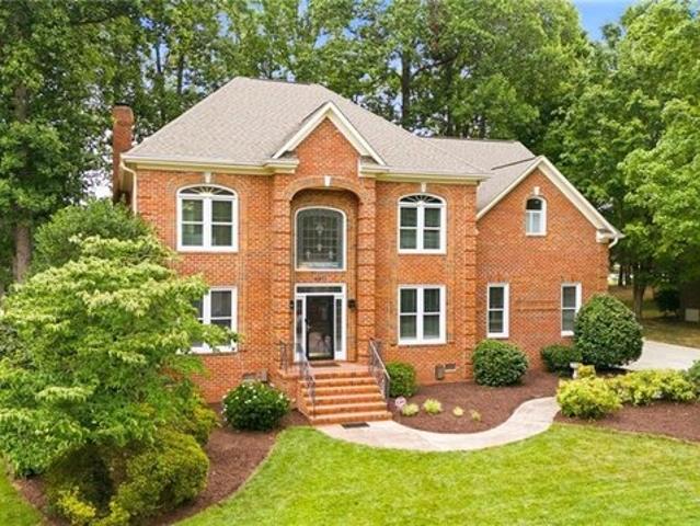 4911 Setter Ct, Jamestown, NC 27282