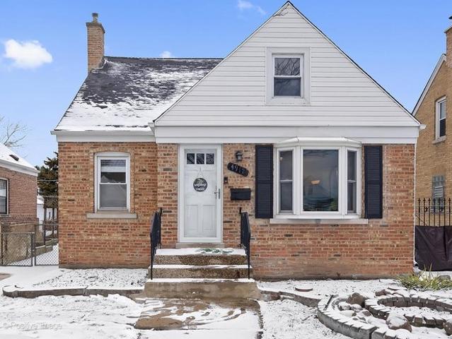 4912 N Mulligan Ave, Chicago, IL 60630