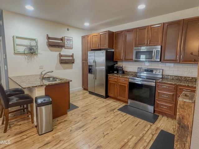 4912 Ottawa St Unit 7, Bismarck, ND 58503