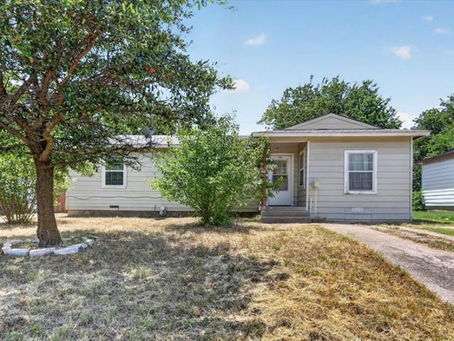 4912 Borden Dr, Fort Worth, TX 76116
