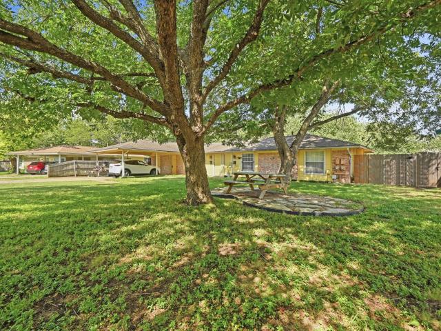 4912 Suburban Dr