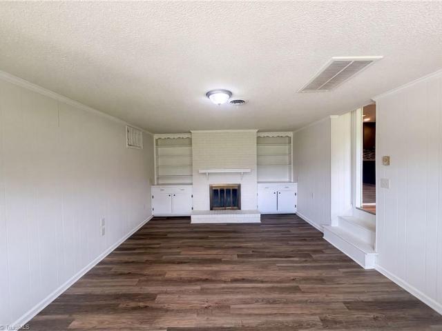 4913 Millpoint Road