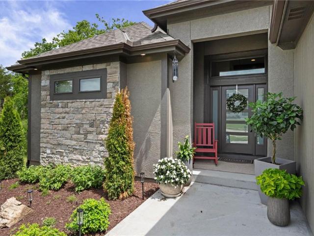 4913 NW 70th Terrace