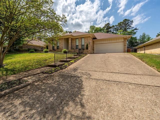 4913 Pine Knoll