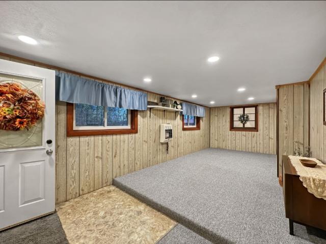 4913 rock creek road