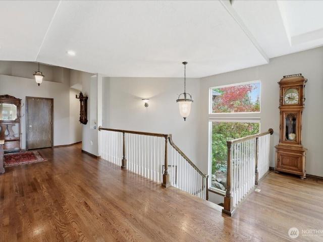 4913 S Bella Vista Drive
