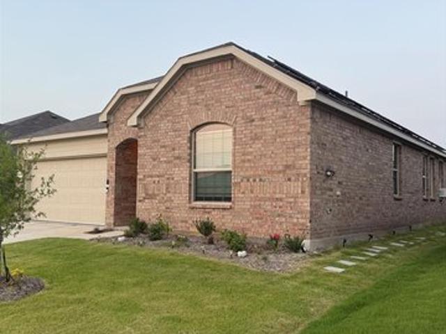 4913 Sagerun Dr, Princeton, TX 75407