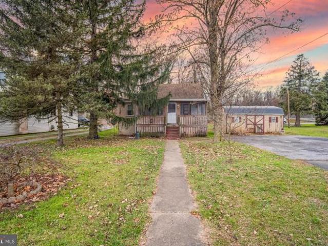 491 N Front St, Wrightsville, PA 17368 in Longlevel, Pennsylvania