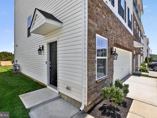 491 N Palace Drive