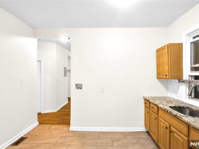 491 S 17th Street
