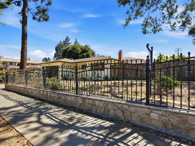 491 S Rengstorff Ave, Mountain View, CA 94040 | MLS #ML82042 | Compass