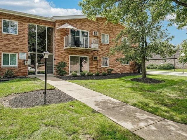 491 Tollis Pkwy Apt 173E, Broadview Heights, OH 44147